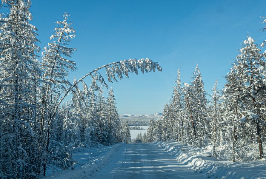 Another day, another 500km of -50˚C cruising: Oymyakon to Khandyga ...