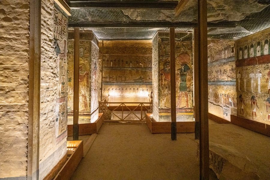 The underground labyrinth of tunnels and tombs of the Valley of the ...